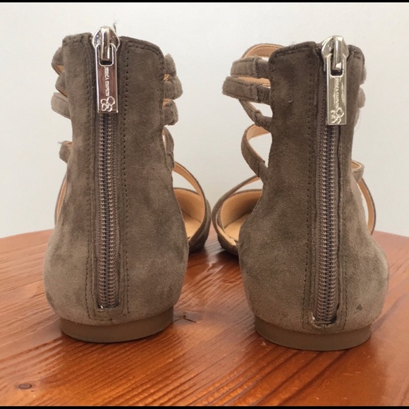 Jessica Simpson | Shoes | Suede Jessica Simpson Flats 9 | Poshmark